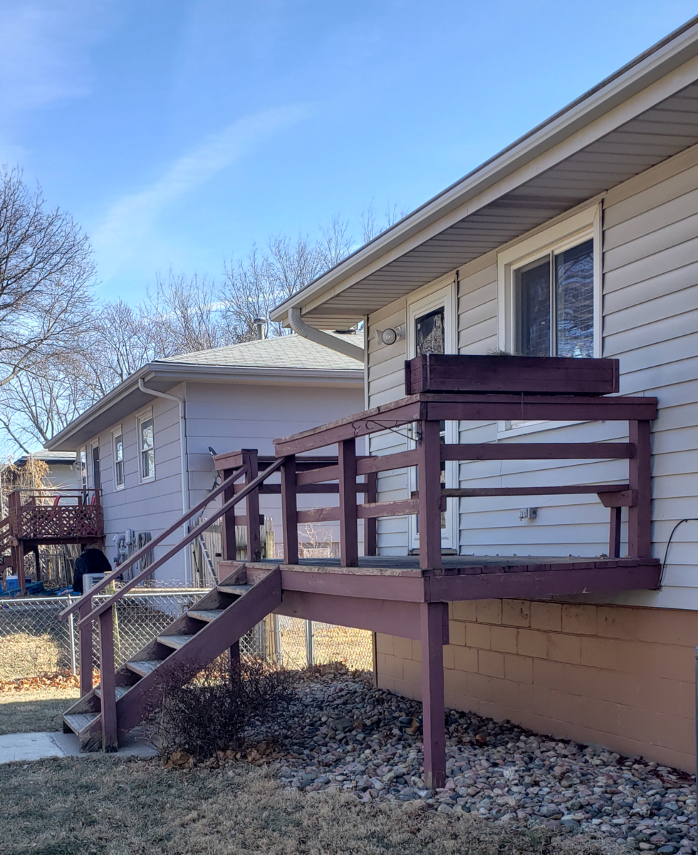 Decking Omaha Door & Window